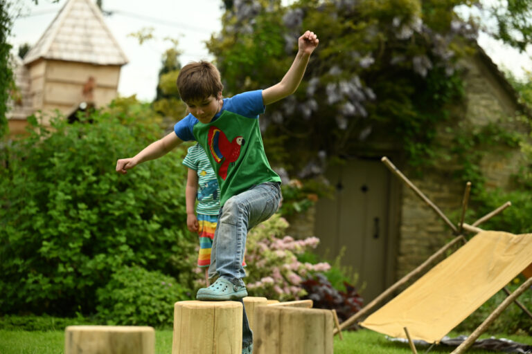 Stepping Logs - solid sustainable wood